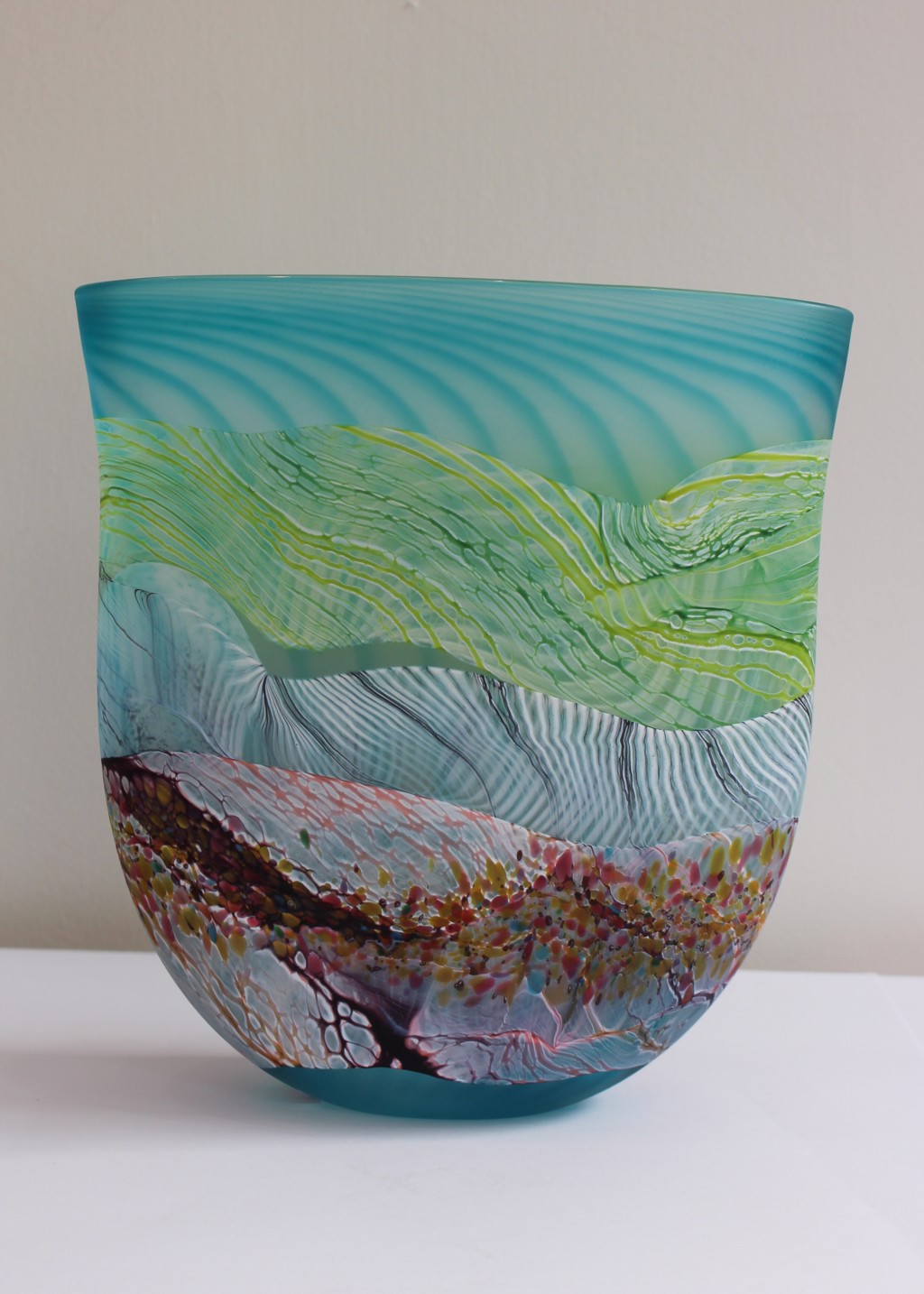 Flint - Medium Flat Vase by Thomas Petit | Contemporary Applied Arts