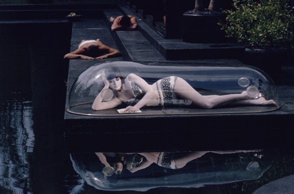 Girl In A Bubble, Hancock Park, Los Angeles by Lawrence Schiller ...