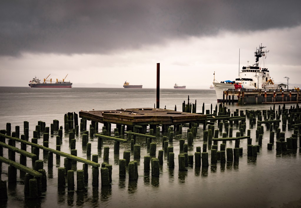 Waterfront #1 by Roger Dorband | RiverSea Gallery