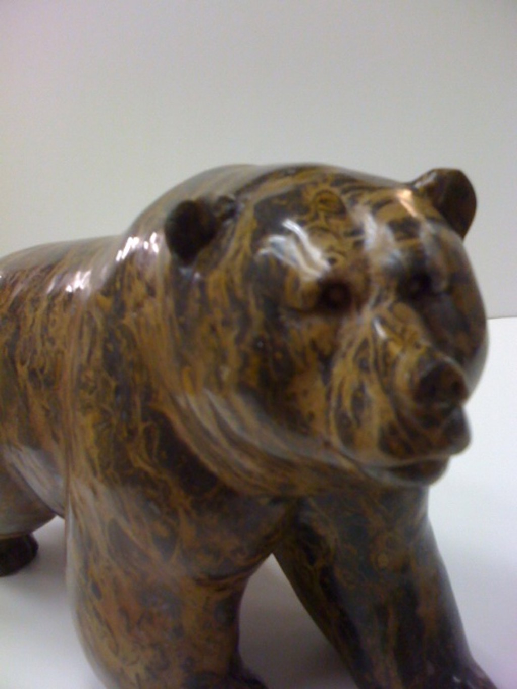 Grizzly Bear by Ken Li | Mountain Galleries