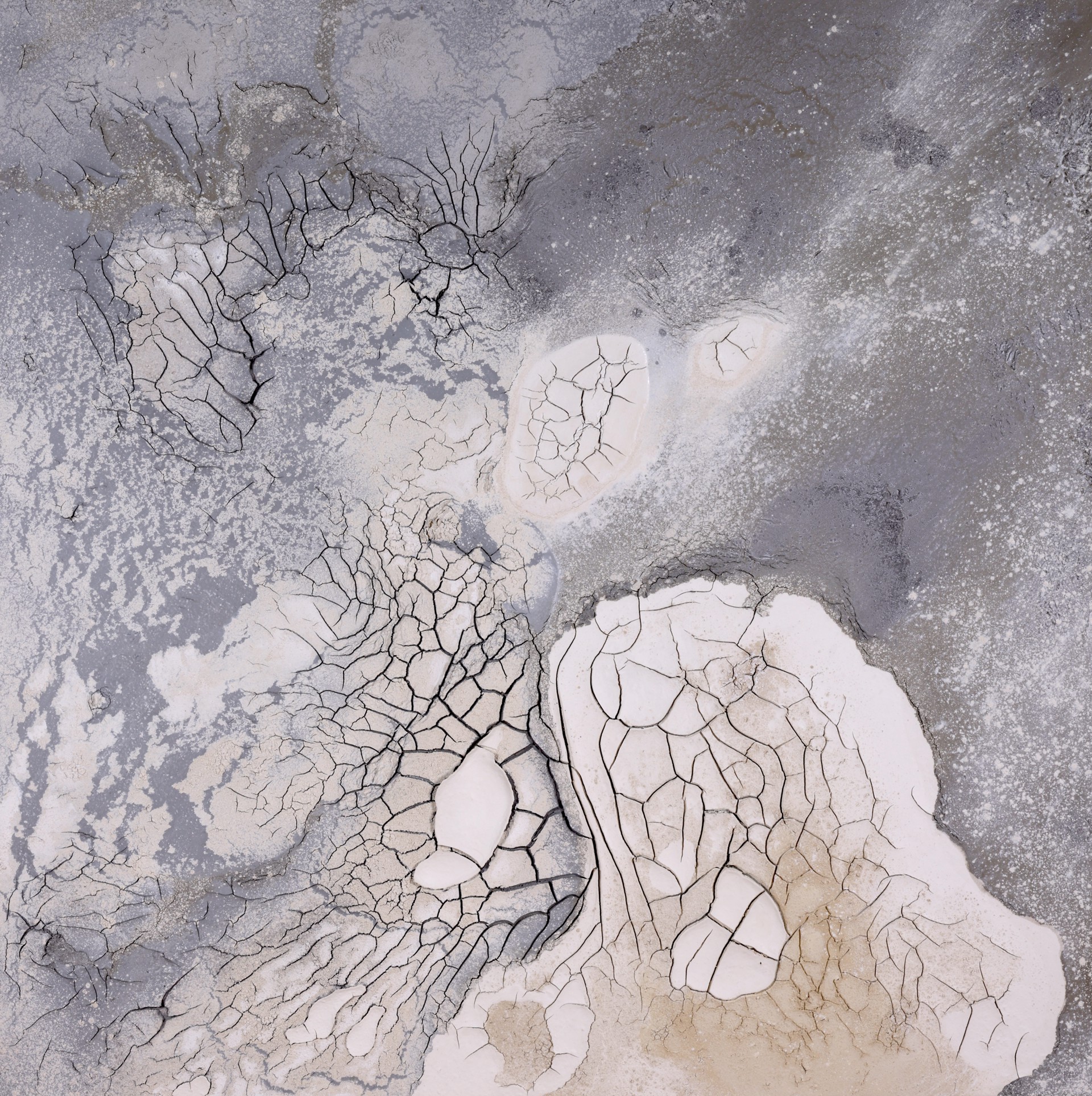 Danae Mattes: Of Water, Dust, and Light | DOLBY CHADWICK GALLERY
