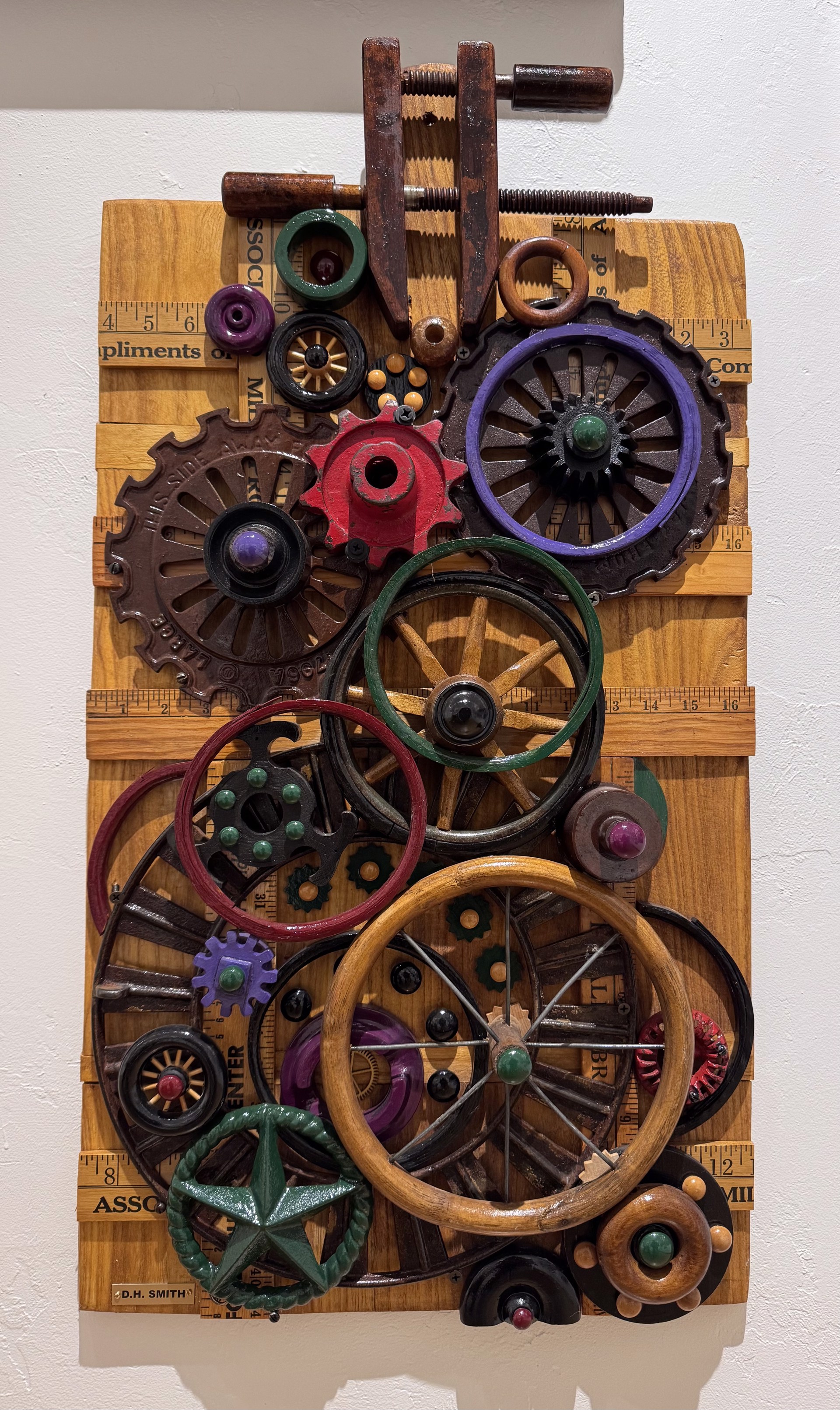 Gears on Cutting Board by Dale Smith | Woodwalk Gallery