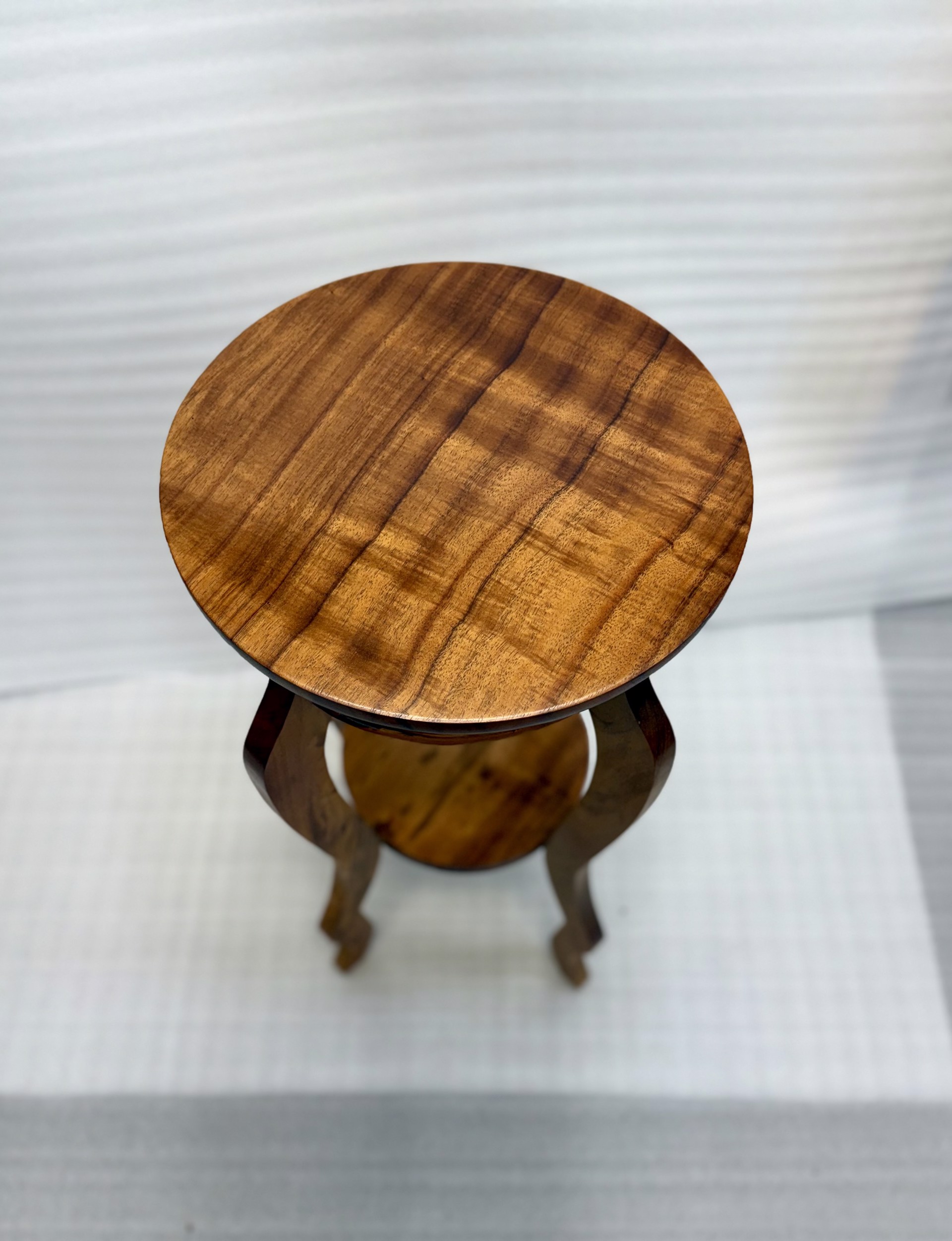 Koa plant stand by Robert Butts | Punahou School