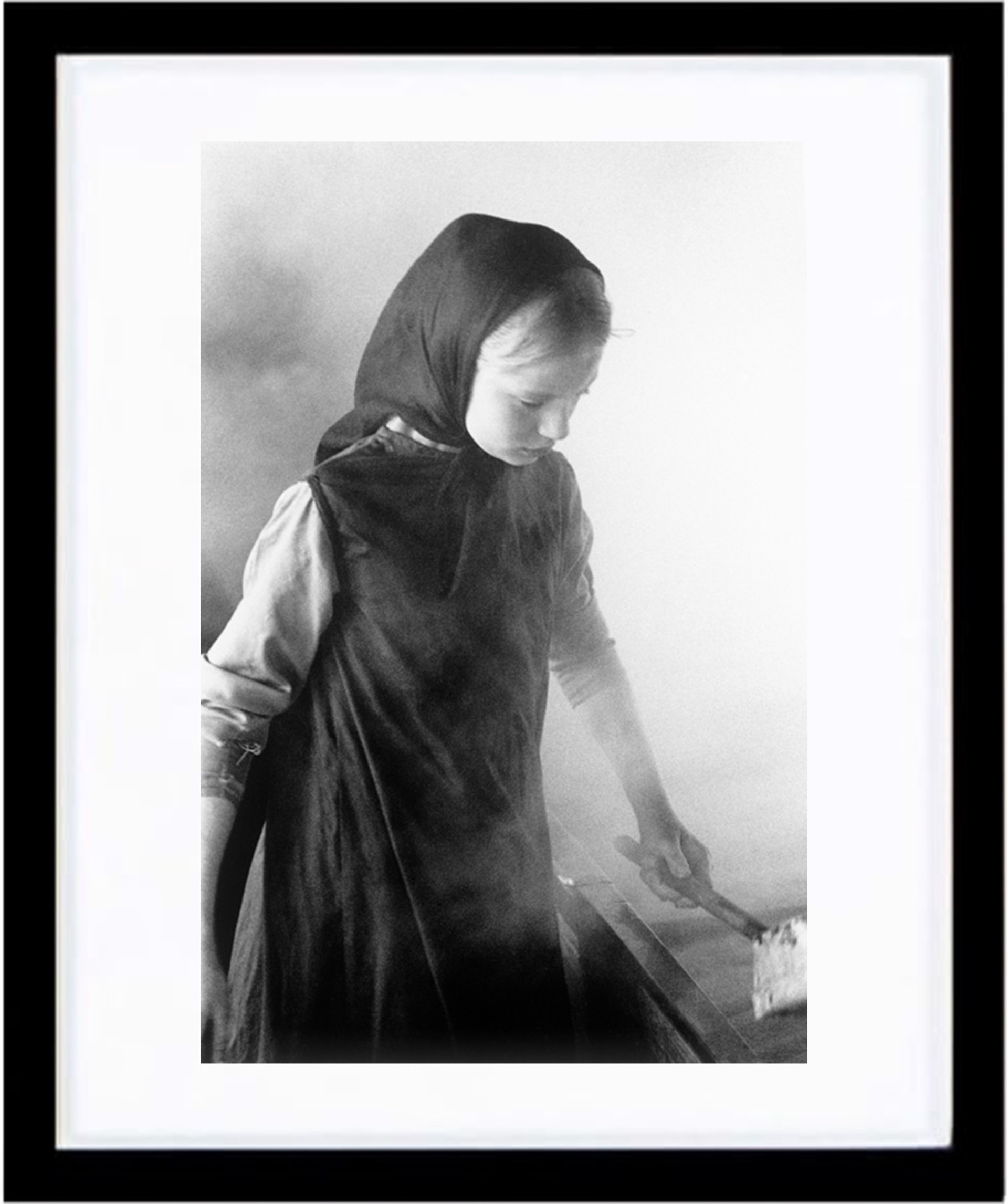 Mennonite Girl Working by Don Dudenbostel | Chauvet Arts Mennonite Girl Working by Don Dudenbostel | Chauvet Arts