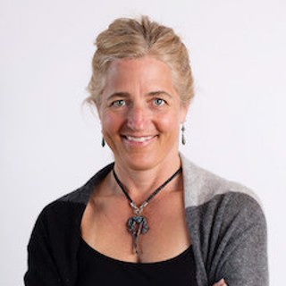 Sandy Graves's Instagram, Twitter & Facebook on IDCrawl